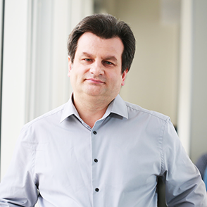 Redis vs MongoDB: A Detailed Comparison for Developers